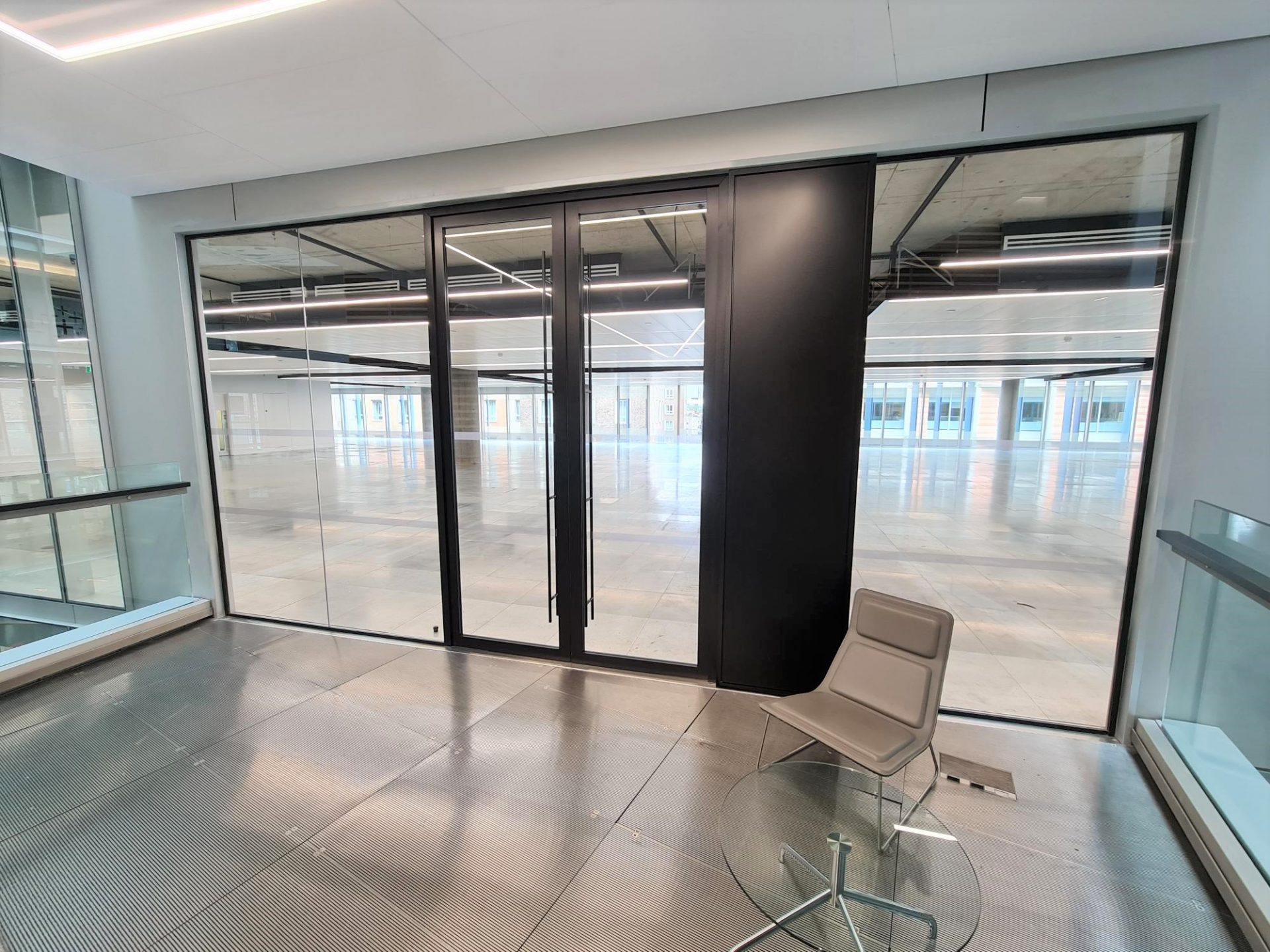 MULTI FLOOR LOBBY DOOR PROJECT - Fusion Partitions